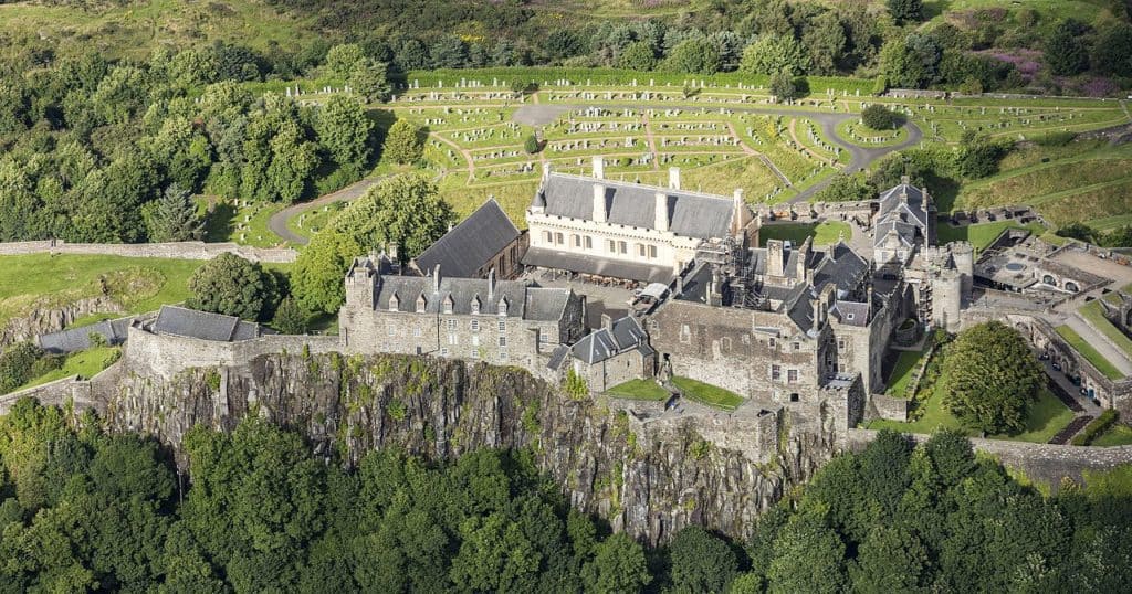 Stirling Castle | William Wallace, Mary Queen Of Scots & More ...