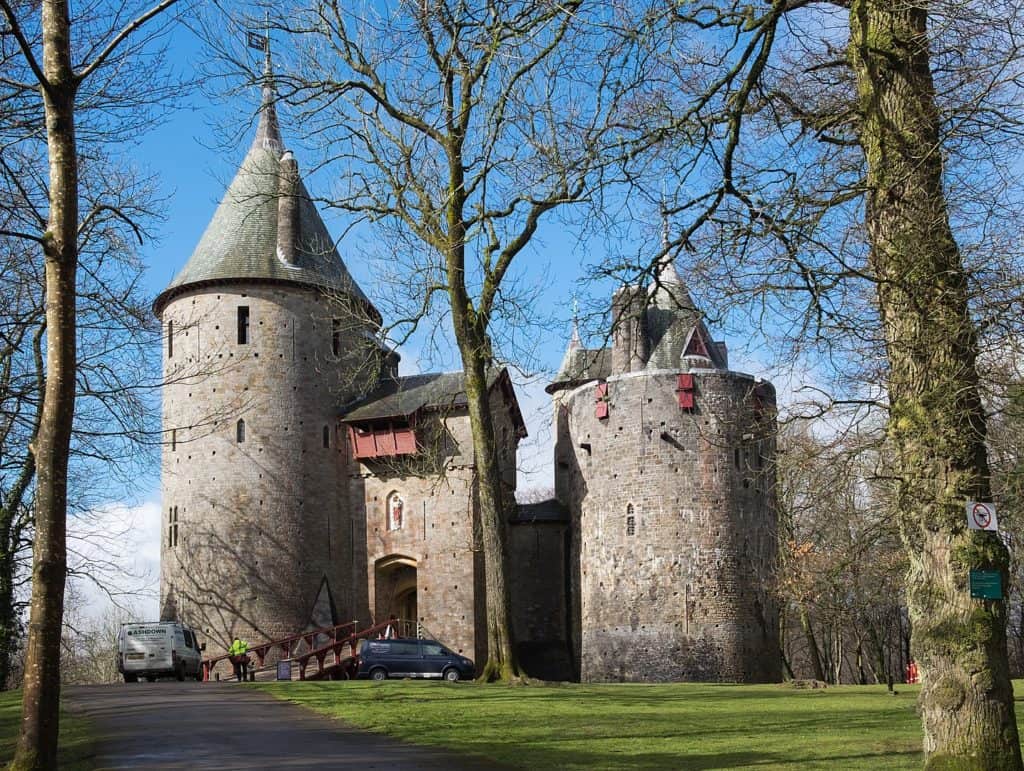 Castell Coch | Discover This Fairytale Welsh Castle | englandexplore